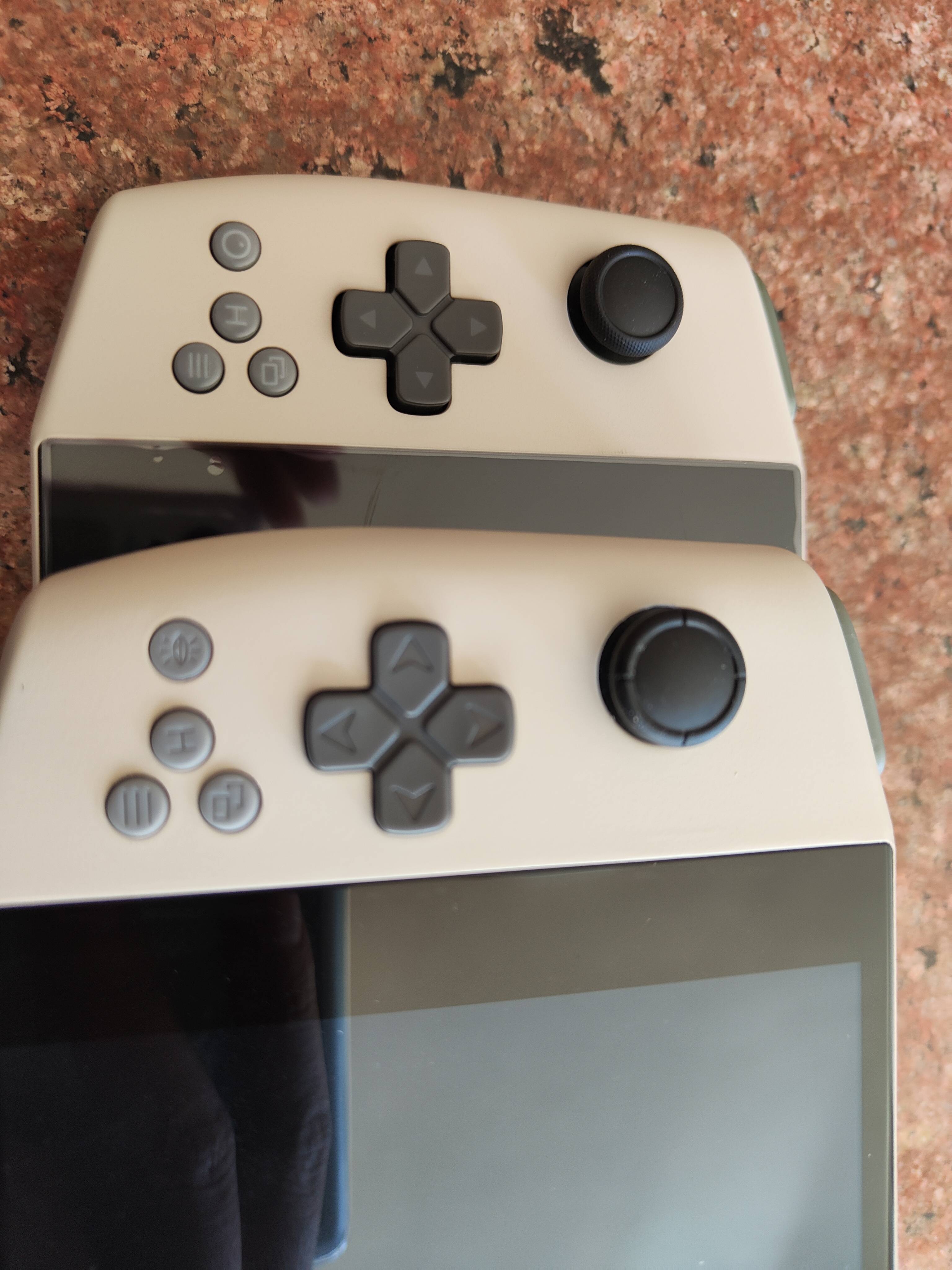 AYANEO 2021 Pro Retro Power 高颜值 Show Time ，还有我的高能搭配分享… - AYANEO