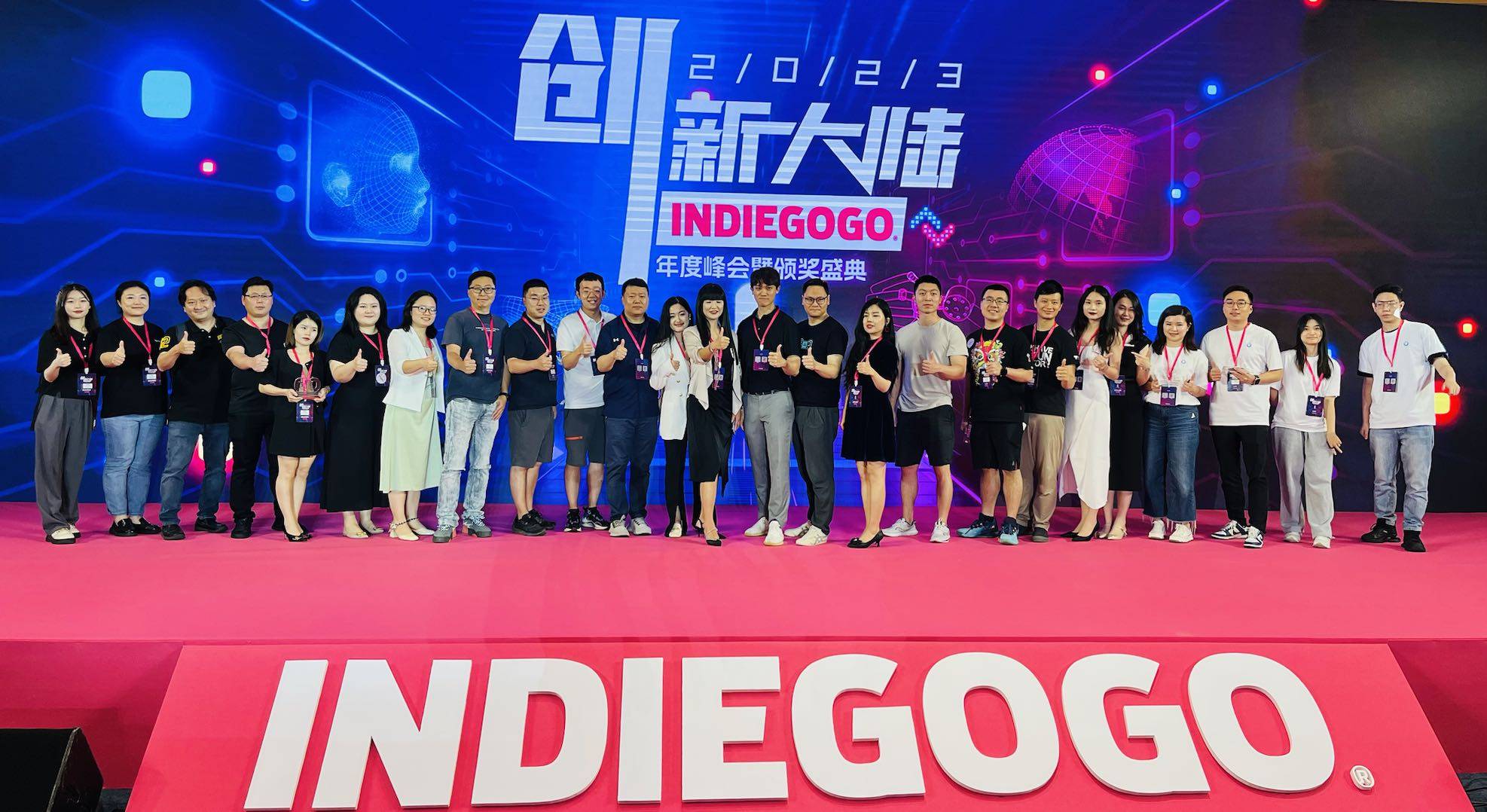 AYANEO 荣获 INDIEGOGO「年度最具价值品牌」大奖… - AYANEO